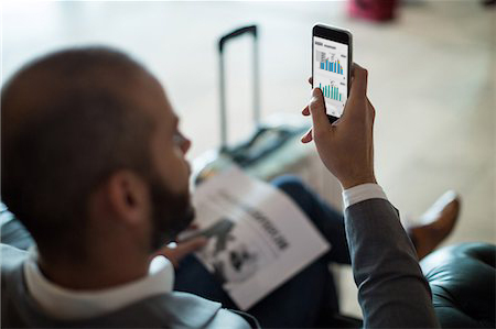 The web-app that improves the efficiency of injection machines - Stemma Srl